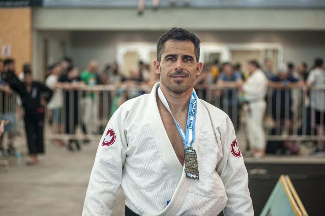 Sebastián Torres: De la comunicación al arte marcial, una historia de ...